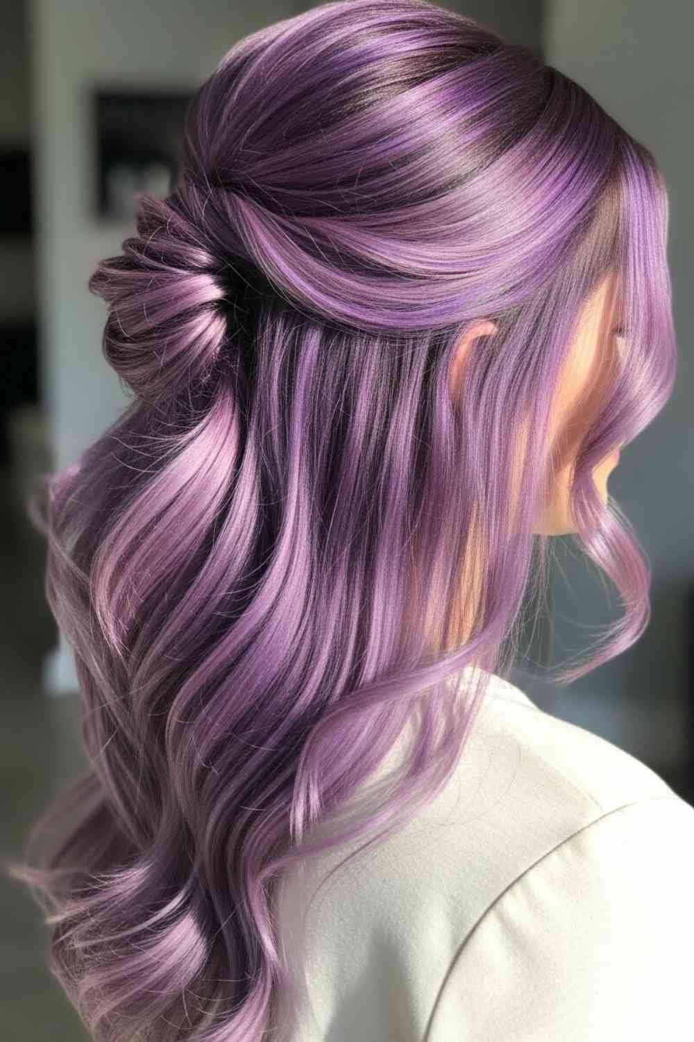 18 Trendy Purple Highlights Hairstyles for a Fresh, Modern Makeover ...
