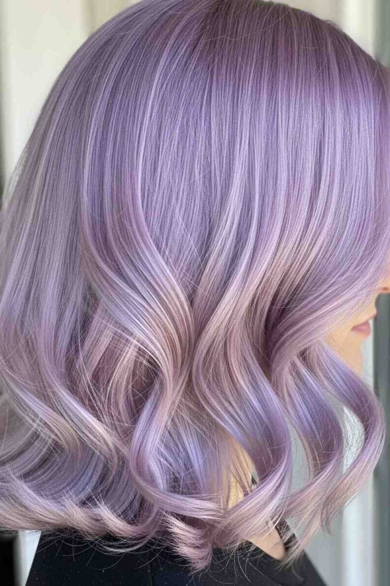 18 Trendy Purple Highlights Hairstyles for a Fresh, Modern Makeover ...