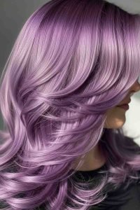 18 Trendy Purple Highlights Hairstyles for a Fresh, Modern Makeover ...